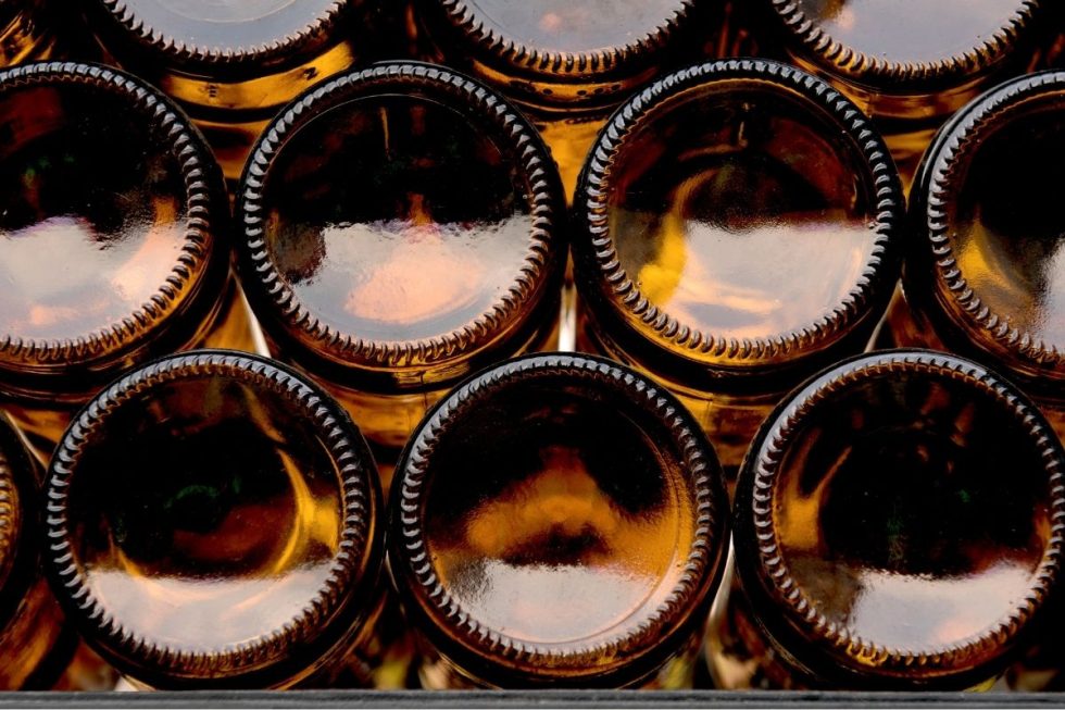 Composition du verre : types, propriétés et usages