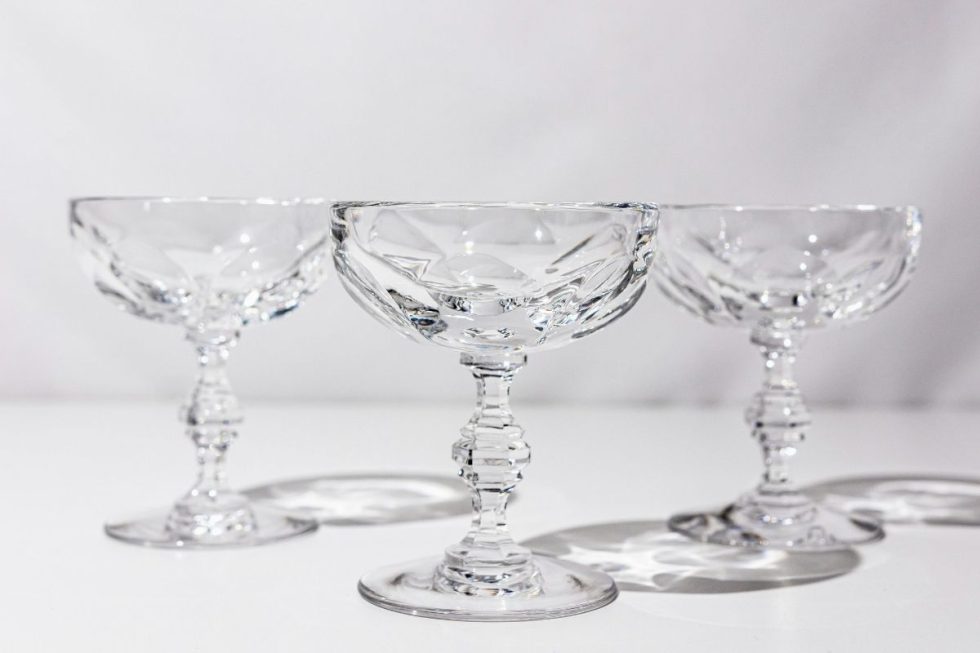 Composition du verre : types, propriétés et usages